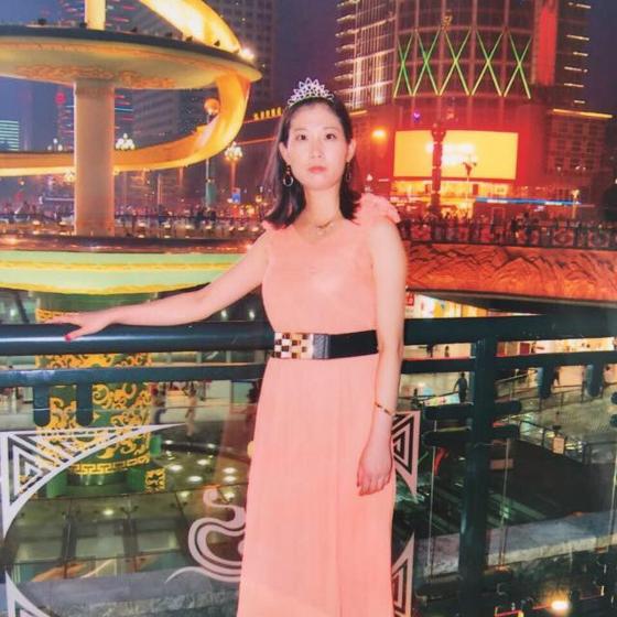 红叶故事 | Betty Tang