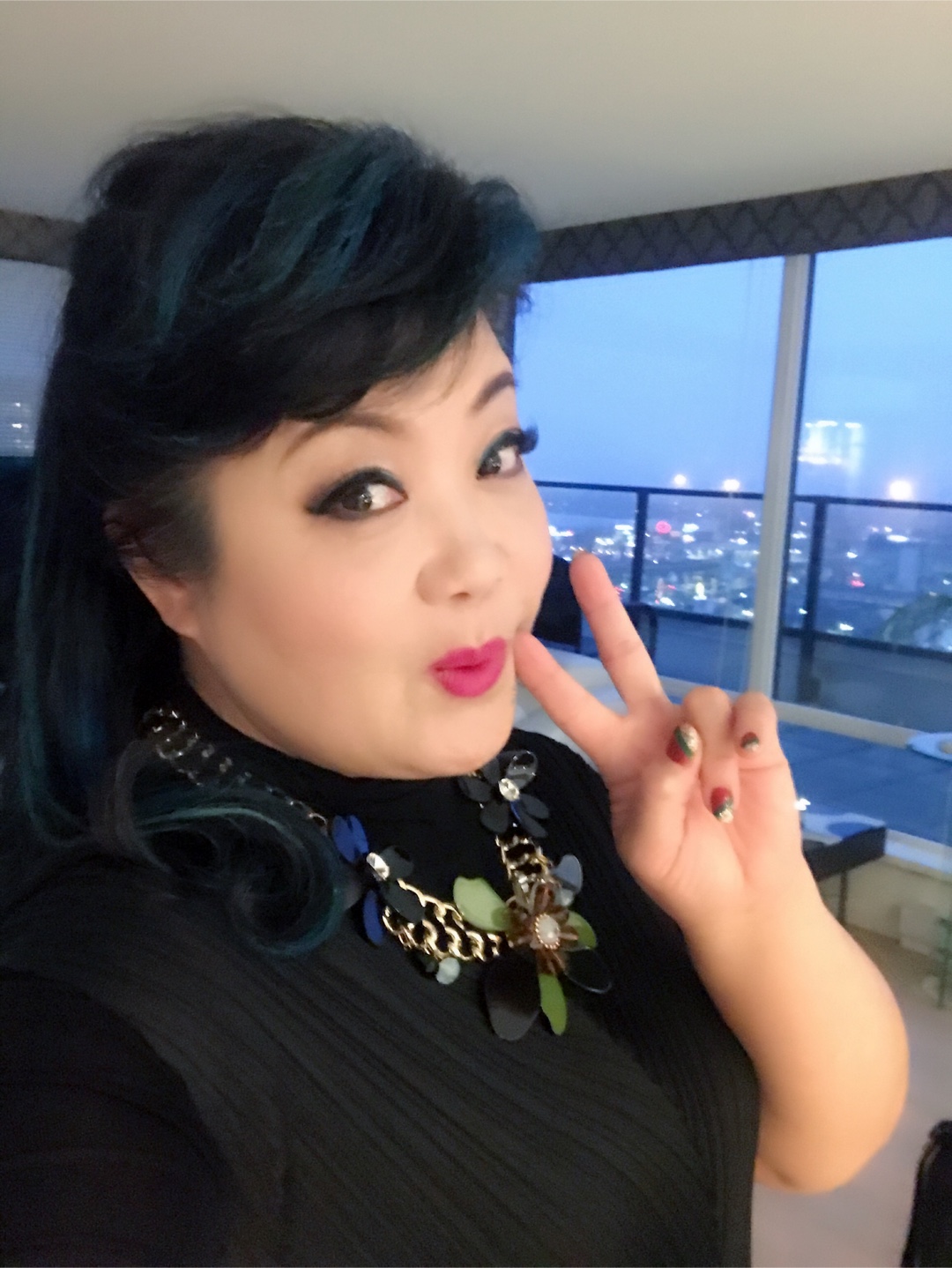 红叶故事 | Daisy yeung