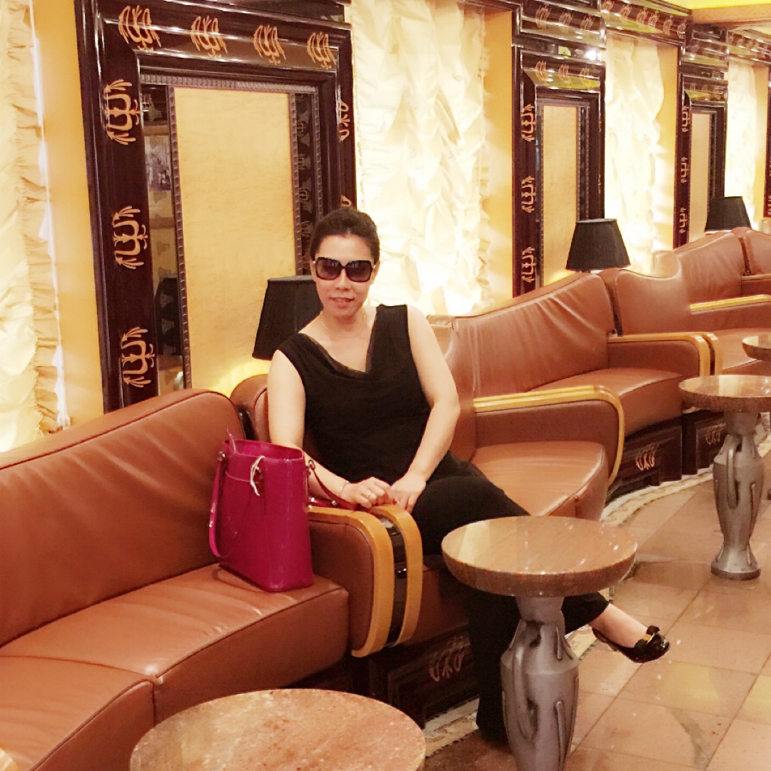 红叶故事 | Ada yu