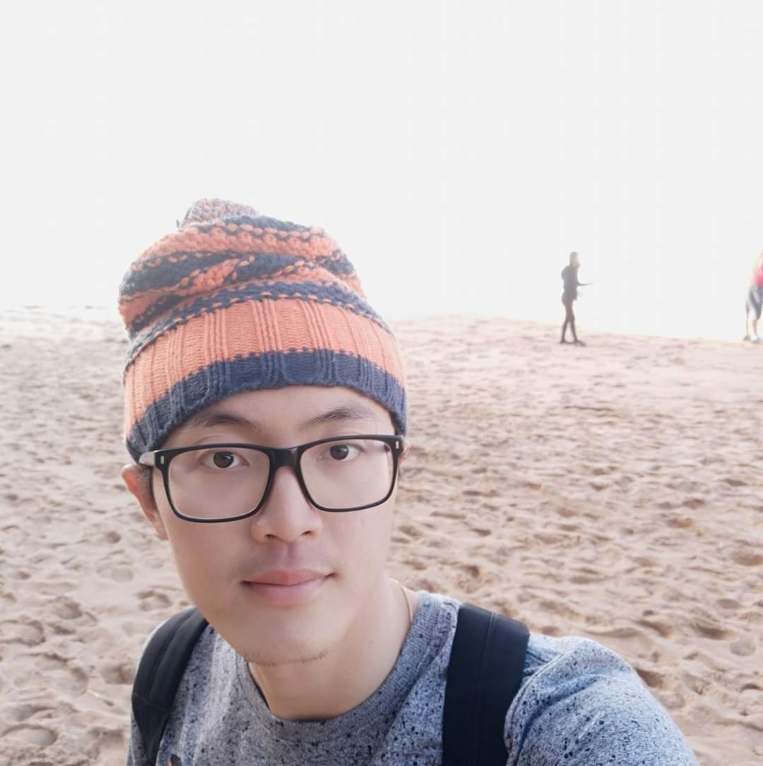 红叶故事 | Eric chua