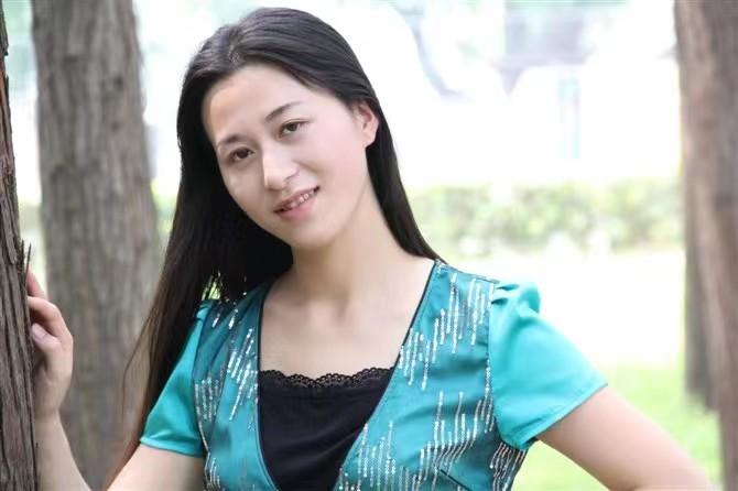 红叶故事 | Xiaoling-Liu