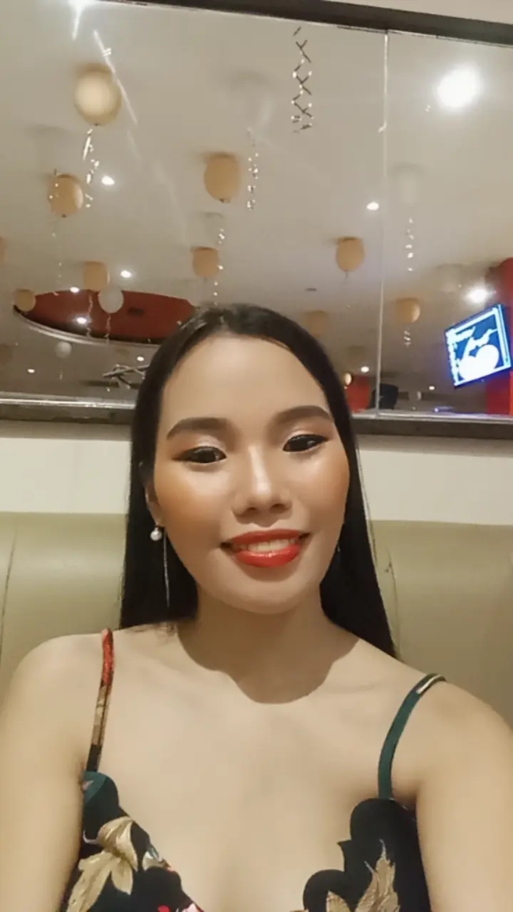 红叶故事 | AYA CHANG